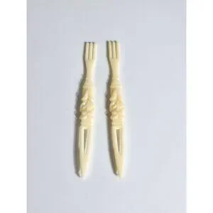 Unbranded | Accents | Cream Colored Floral Toothpick Cocktail Fork ...